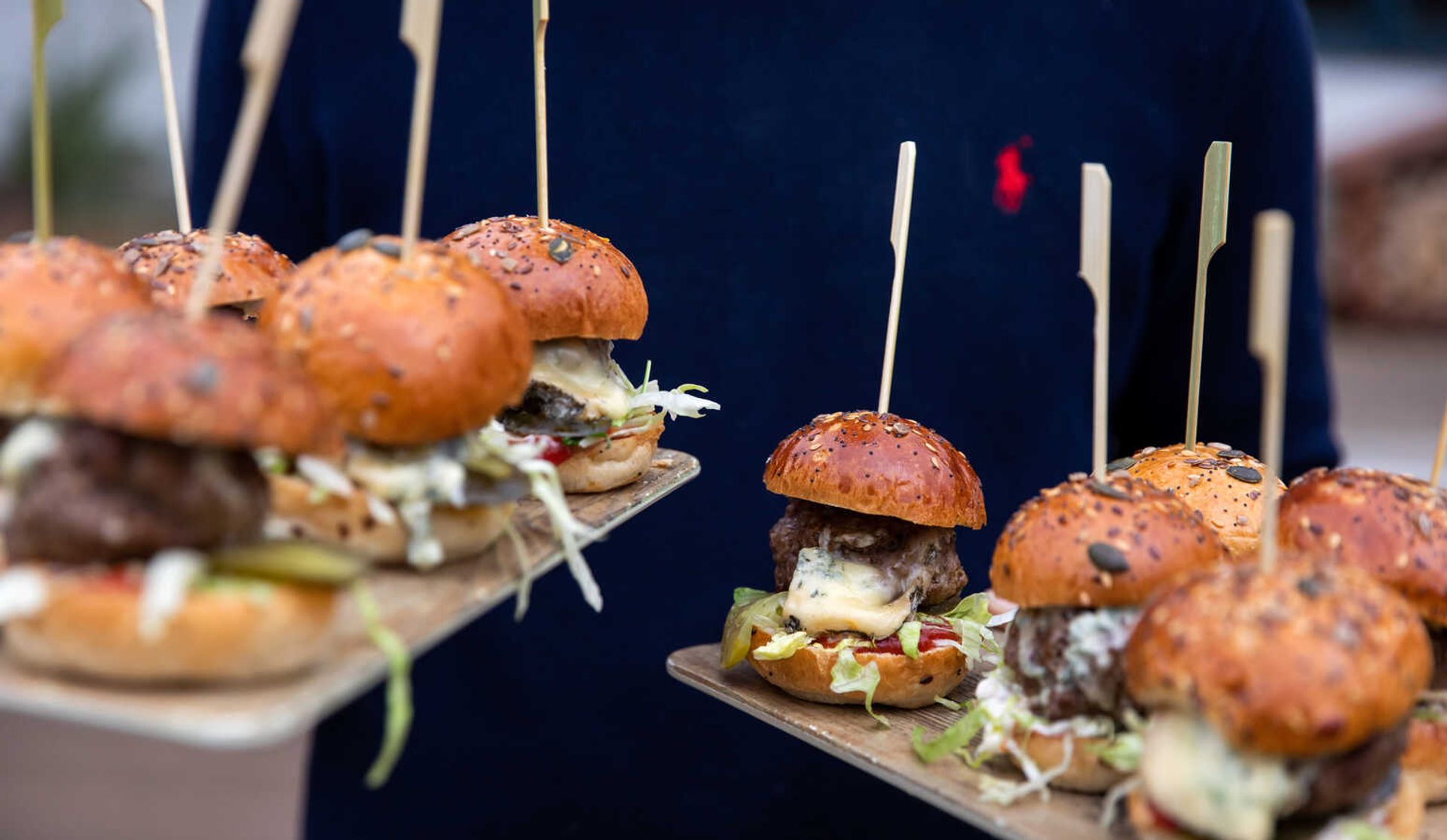 The Weyside | Locally sourced British food & Sunday Roasts, Guildford